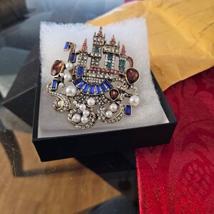 Beautiful Roses Brooches Two Colors Blue, Pink Perfect Present With ...