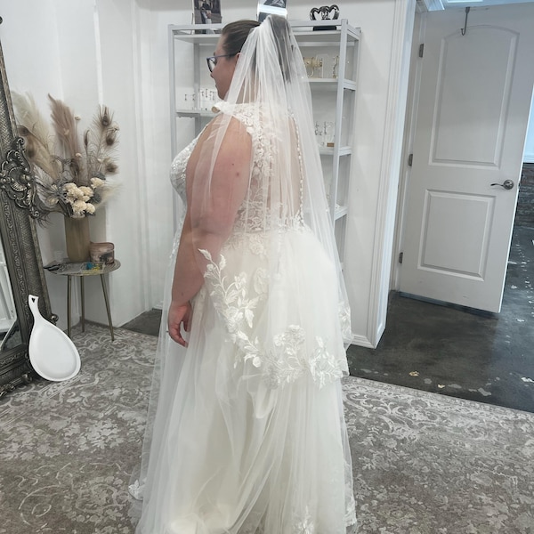 Wavy Edges 3D Floral Lace Wedding Veil,cathedral Wedding Veils With 3D ...