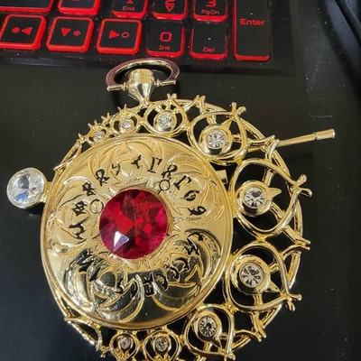Bayonetta Cosplay Umbran Watch - Etsy