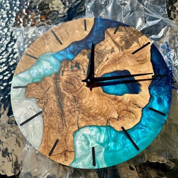 Custom Resin & Olive Wood Wall Clock: Live Edge Rustic Home Decor - Etsy