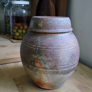 Fermentation Crock, 1 Gallon, Handmade Stoneware, With Fermentation ...