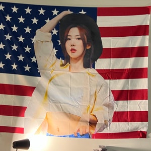 Le Sserafim Pink America Flag Tapestry, Kpop Room Merch, Gift for Le Sserafim FEARNOT Kpop Fan ...