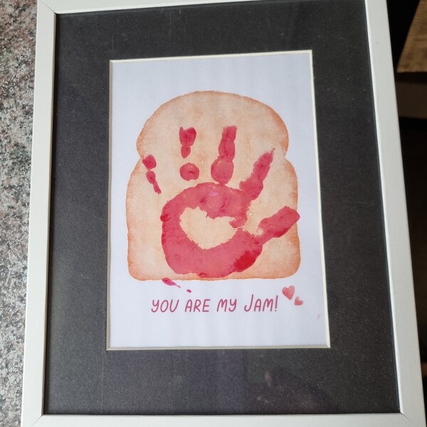 20 Valentine Handprint Art Printable Valentine's Day Classroom Mom ...