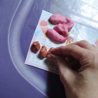 Dinosaur Themed Emotions and Feelings Printable Activity. Dino Toddler ...