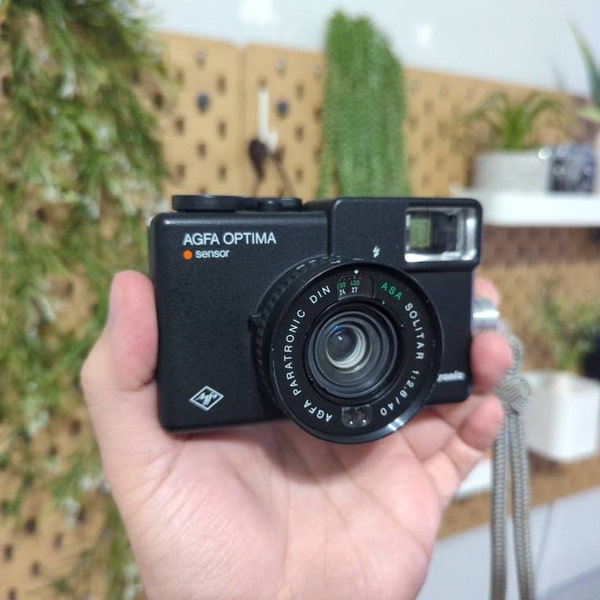 Canon Prima Zoom Shot Retro Film Camera From the 90s for 35mm Film Aka ...