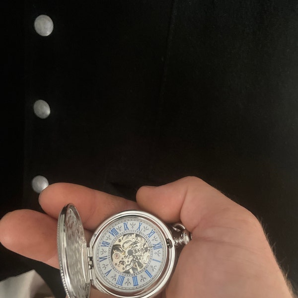 Heart Locket Necklace, Tiny Heart Photo Locket in Gold or Silver - Etsy