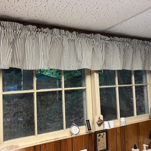 Road Trip Vintage Camper Valance or Sleeve Valance please Note: Sleeve ...