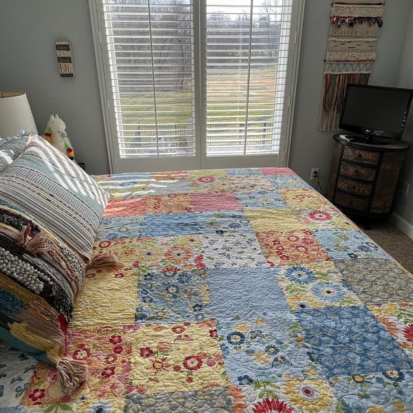 Patchwork Baby Boy Quilt Little Peepers Collection, Modern Patchwork ...