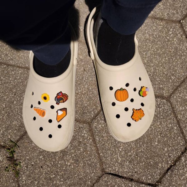 New Trending Fall Shoe Charms for Your Crocs, Popular Autumn Croc ...