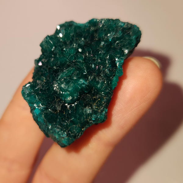 Stunning Green Dioptase , Mineral Specimens From Congo, Dioptase ...