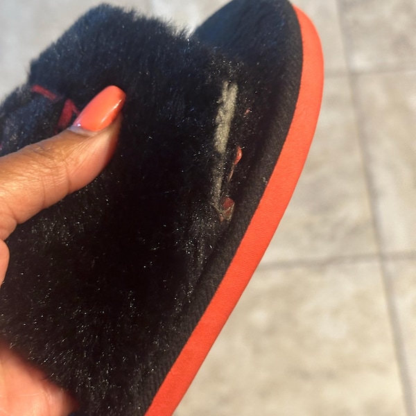 Delta Sigma Theta DST Black Plush Embroidered Women's Slipper Red ...