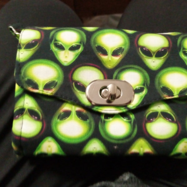 Skulls Skeleton Pirates Witches Creepy Spooky Halloween Handmade ...