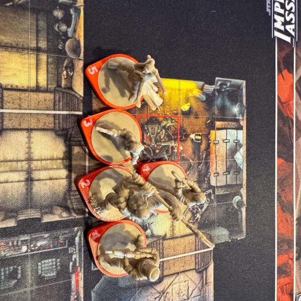 Arkham Horror LCG Collapsible Encounter Stand Arkham Horror the Card ...