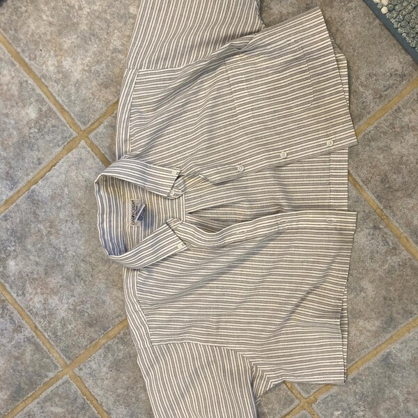 Vintage 90s Sheer Purple Floral Button up Blouse Short Sleeve Lightweight Shirt Cottagecore ...