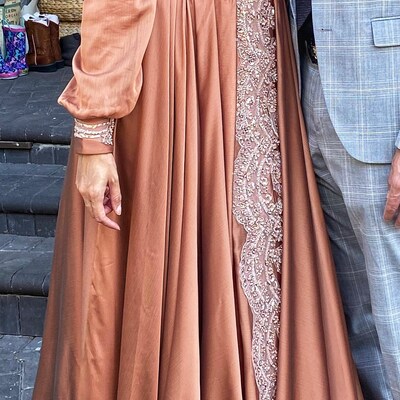 Muslim Wedding Dress, Evening Dress, Islamic Couture, Hijab Evening ...