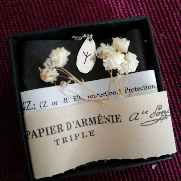 Seidr. Runic Talisman. Medieval Runes of Healing & Magick. Bespoke ...