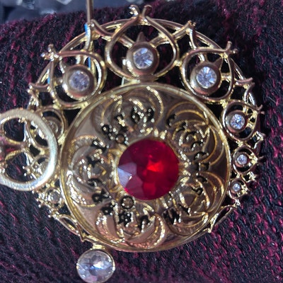 Bayonetta Cosplay Umbran Watch - Etsy