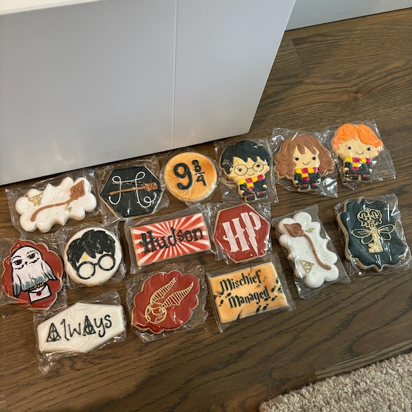 Custom Designed Cookies, Wizard Cookies, Wizard Birthday Party, Wands ...