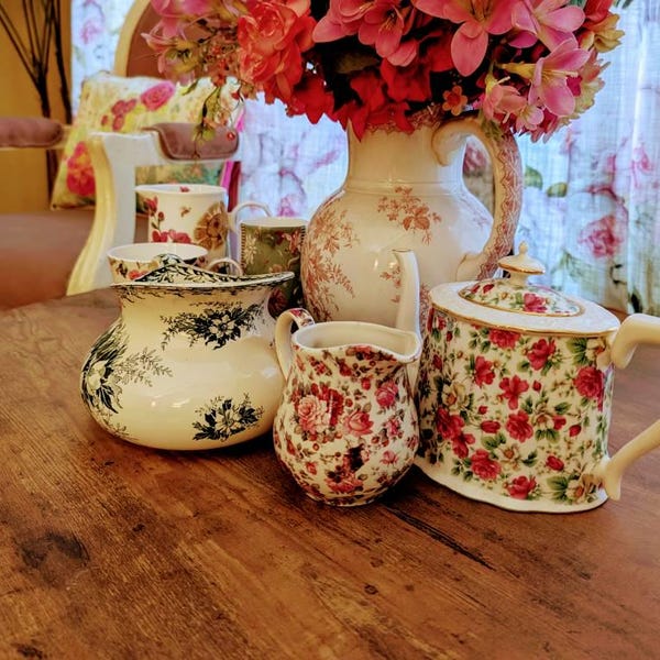 A 2 Cup China Teapot in Lily of the Valley Design for the Abbeydale ...
