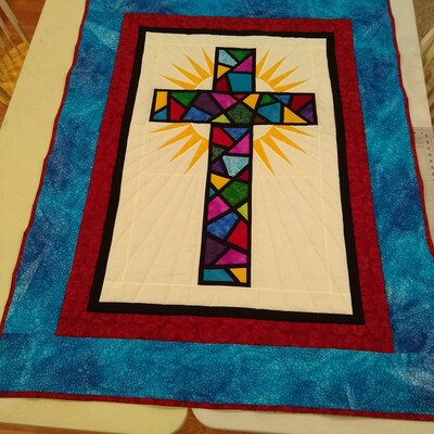 Stained Glass Cross / Christian Cross / Cross Quilt Pattern Size: 36 X ...