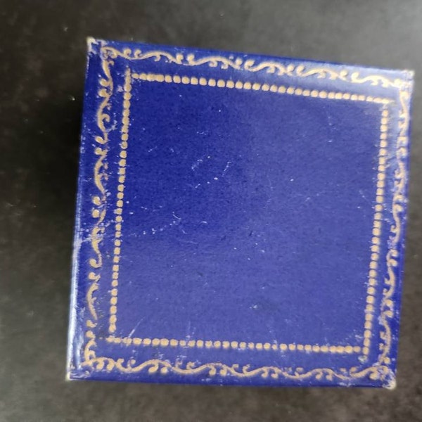 Leather Antique Jewelry Box. Antique Jewellery Box for a Brooch ...