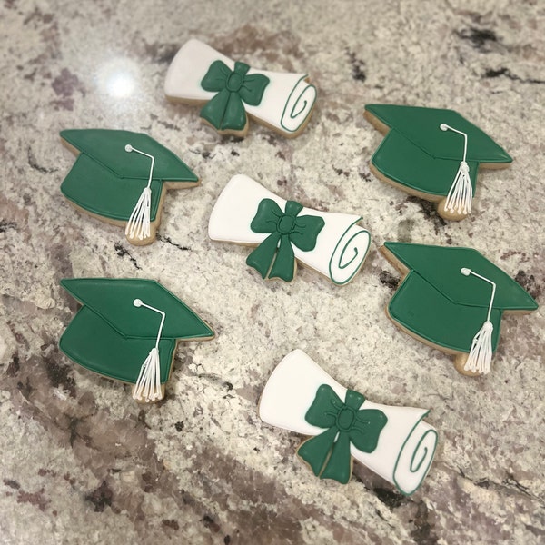 Graduation Cap, Diploma, and Gown Cookie Cutter Set - Grad ...