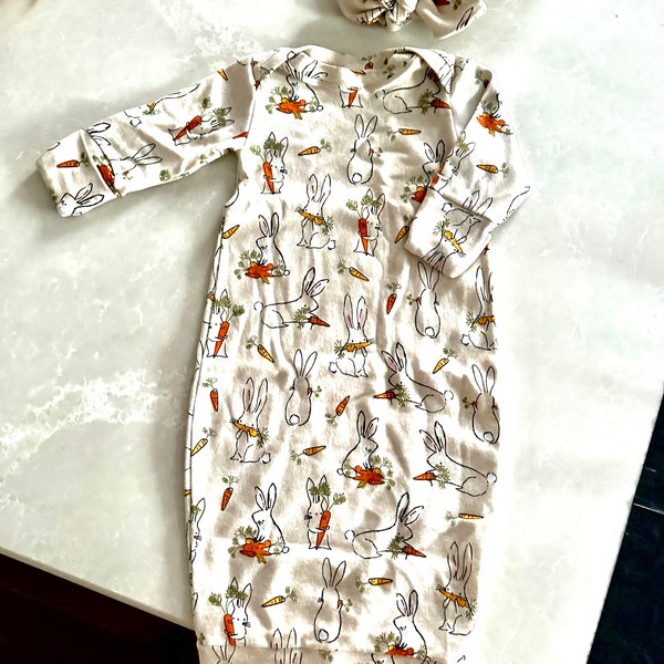 Infant Baby Gown With No Scratch Mittens Sewing Pattern & VIDEO ...