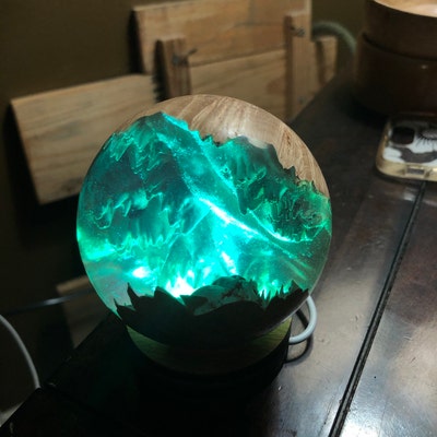 Crystal Light Stand // MADE TO ORDER // Crystal Lamp // Led Light ...