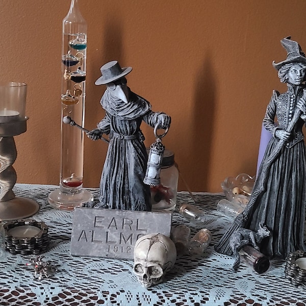 Victorian Witch Statue, Hand Painted Resin Sculpture | Gothic Victorian ...