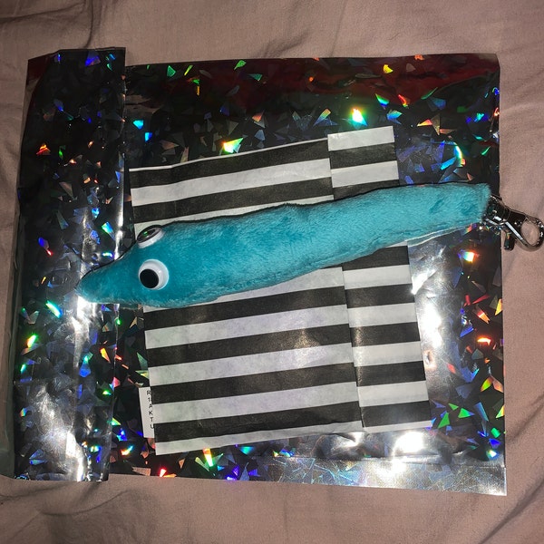 Worm on a String Keychain - Custom Made - Etsy