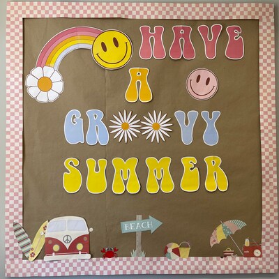 Magical Bulletin Board Kit, Mouse Classroom Decor Retro Classroom Disco ...