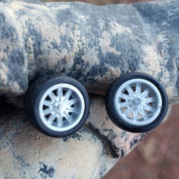 16MM Truck Tire / 1/64 Truck Wheels / Diecast Customs / 1.64 Wheels - Etsy