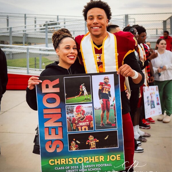 Hello Senior Year Class of 2026, Printable First Day of School Sign ...