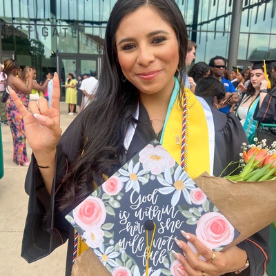 Customizable Floral Grad Cap Decoration Self-adhesive Daisies and Rose ...