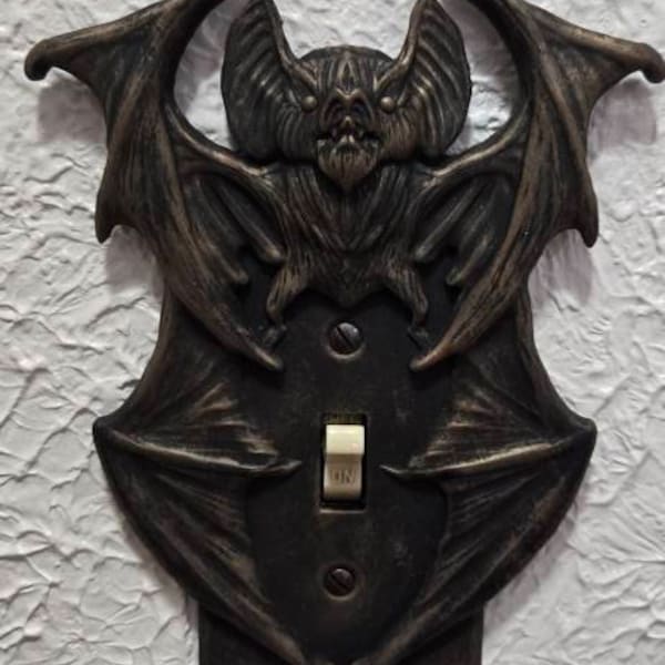 Gothic Bat Light Switch Plate - Etsy