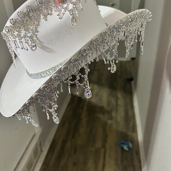 Bride's Last Rodeo Rhinestone Sweatsuit: Bridal Loungewear Set - Etsy