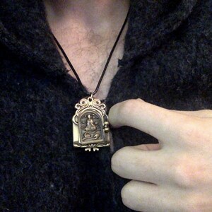 Avatar: Guru Laghima Inspired Necklace - Etsy