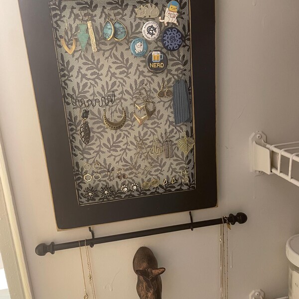 Wooden Stud Earring Holder | Wood Jewelry Organizer | Standing Jewelry ...