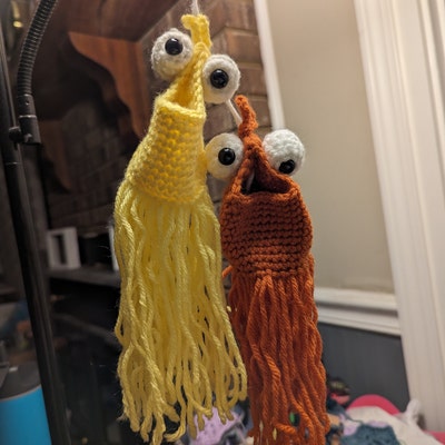 CROCHET PATTERN Mini Yip Yip, Crochet Hanging Yip Yip, Car Hanger, Mirror Hanger, Hanging ...