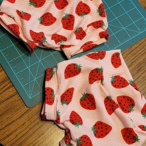 Essential Stretch Bummies Shorts Sewing Pattern & VIDEO - Etsy