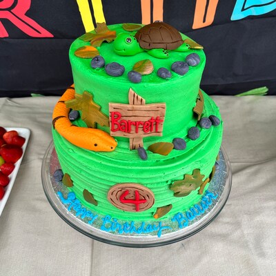 Handmade Edible Fondant RV Camping Cake Topper Set - Etsy