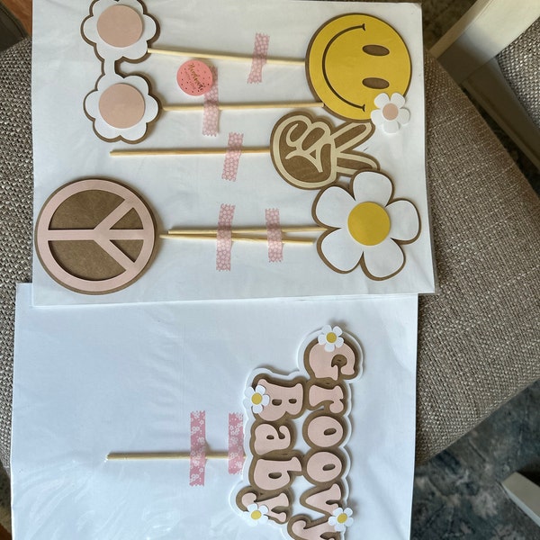 Groovy Centerpieces | Groovy Cake Topper | Retro Centerpieces | Groovy ...