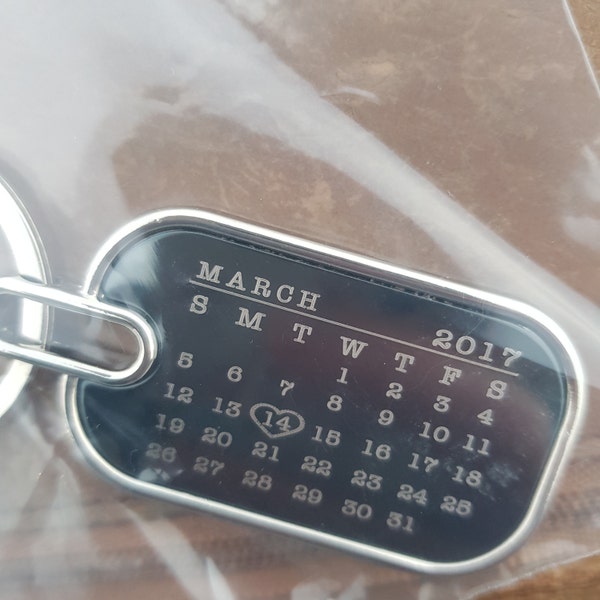Personalized Calendar Keychain - Engraved Calendar - Special Day ...