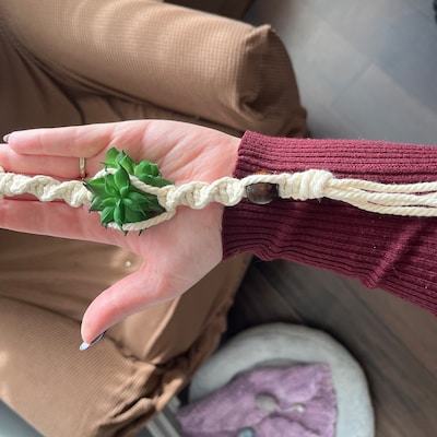 Small Plant Hanger Handmade Braided Macramé Hanger With Boho Chic Style ...