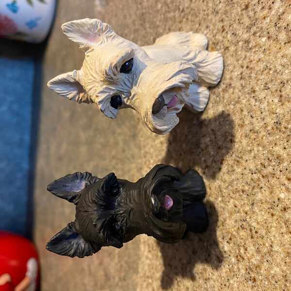 Mini Pug Resin Hand Sculpted and Cast Collectible - Etsy