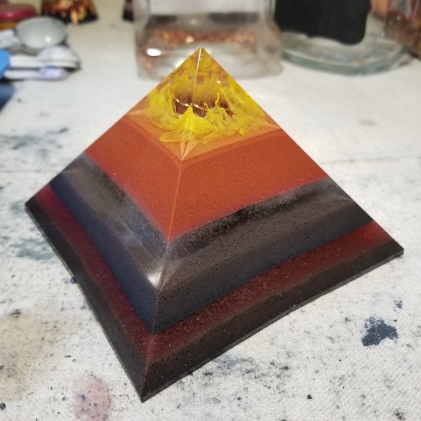 8-sided Pyramid of Giza/cheops, 120mm Base - Silicone Mold With HDPE ...
