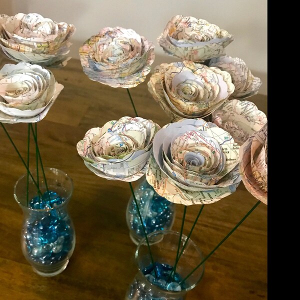 Map Paper Flowers, Set of 12, Travel Theme, Spiral Rose Decoration - Etsy