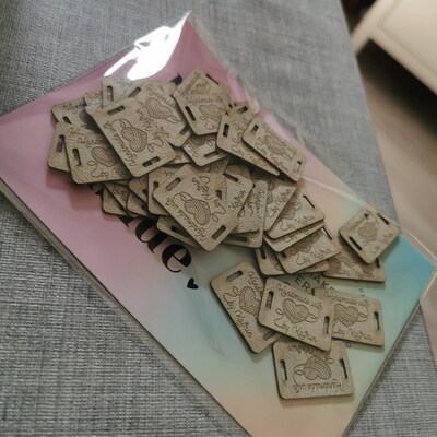 Personalised Set of 50 Cream 28x18mm Faux Leather Labels Rectangle ...