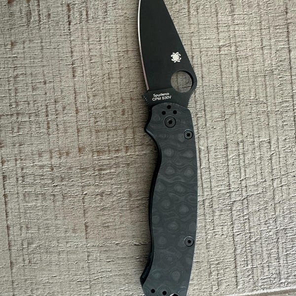 Spyderco Para Military 2 - Titanium Engraved Scales With Davy Jones ...