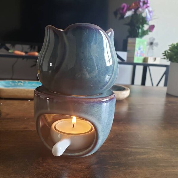 This Uunsi Bakhoor Incense Burner Allows You to Adjust the Heat ...